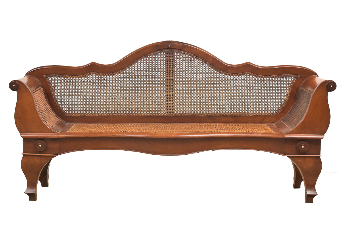 Canapé em jacarandá estilo neo-rococó, Brasil - séc. XI
